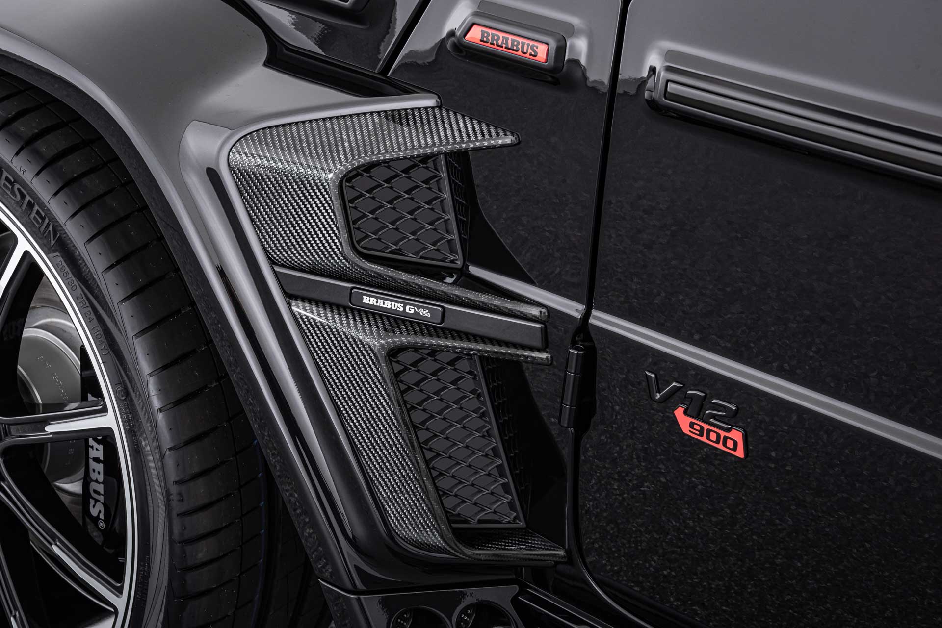 Luxury Mobility - BRABUS Carbon Super Parts | BRABUS Carbon Super Parts